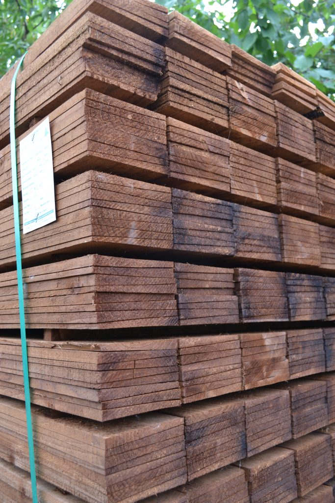 Feather Edge Boards - SAW009ARB - 2.4(8FT) X 125(5INS) X 22(1INS) F/E